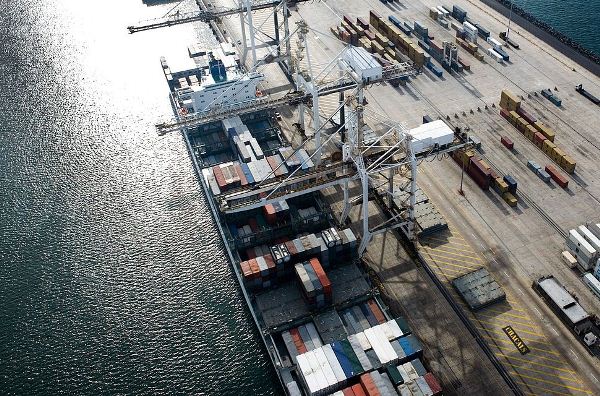 China's busiest port sees growth in cargo, box traffic in H1 - PortCalls